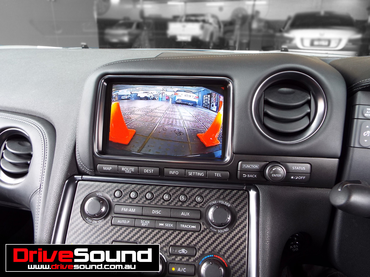 Nissan GTR Reverse Camera