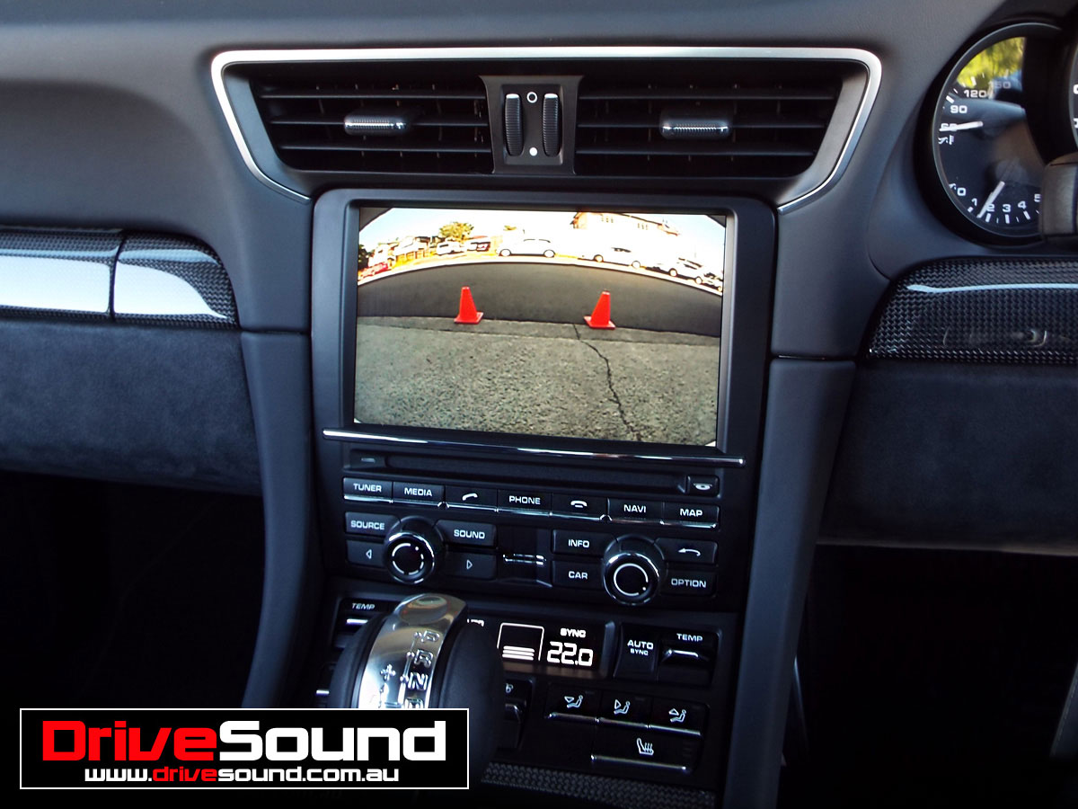 2015 Porsche 911 GTS Integrated Reverse Camera.